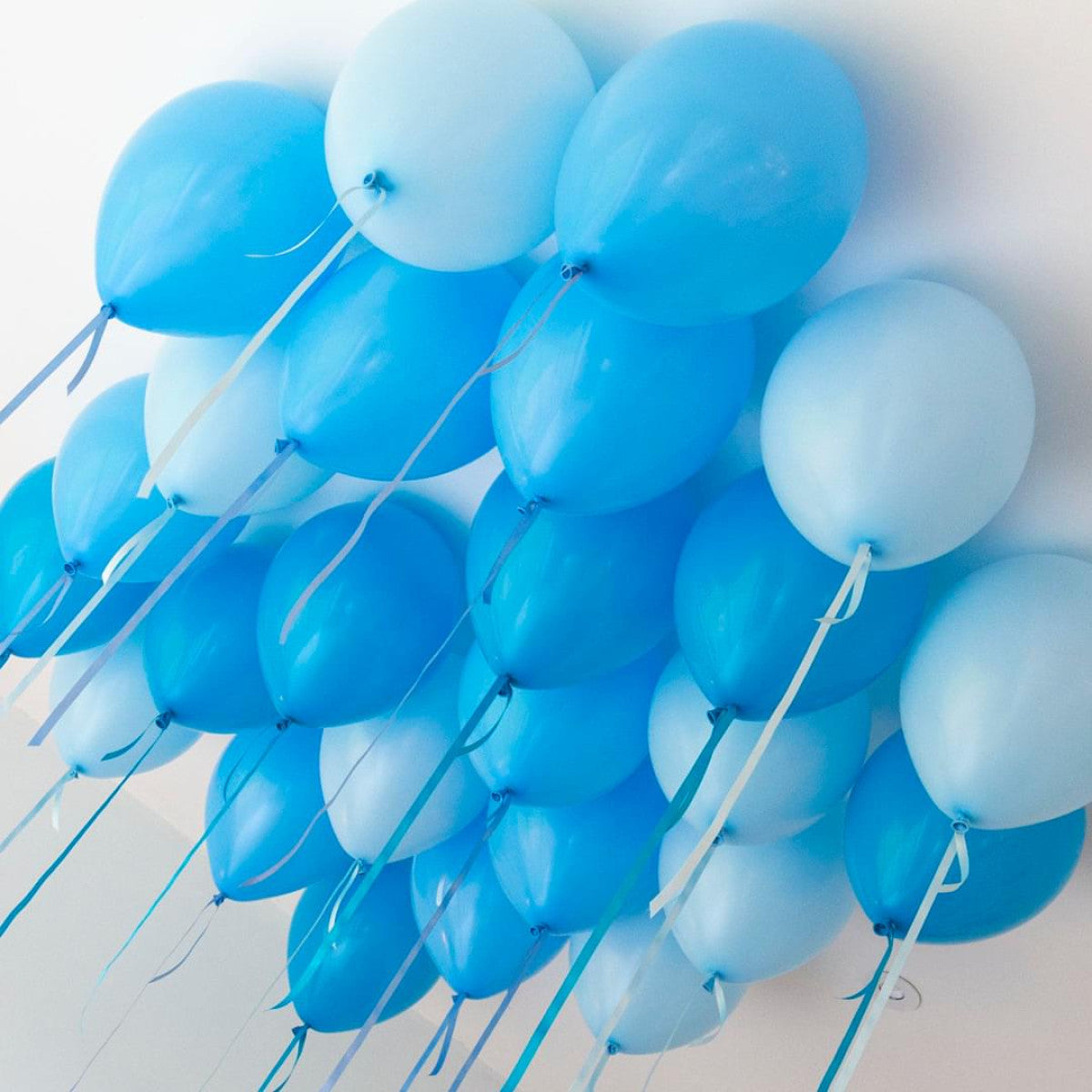 Sky Blue Helium Ceiling Balloons | Balloon Shop Dubai – Balloon Factory UAE